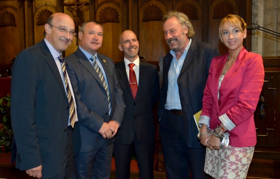 :: LAURA RECIO ACUDIÓ A LA GALA DE LOS PREMIOS DE LA ASOCIACIÓN DE ...